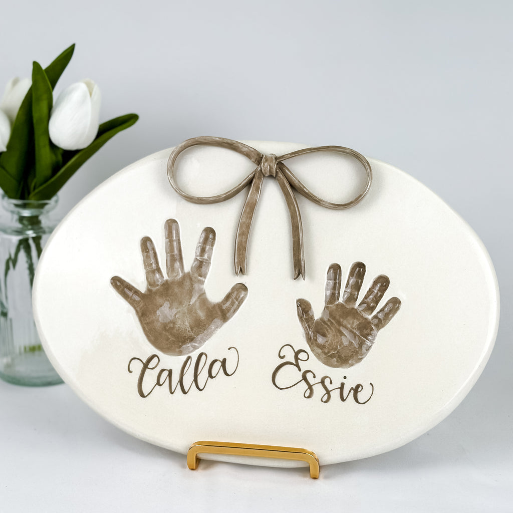 Classic Clay Bow Siblings Plaque – Prints & Clay